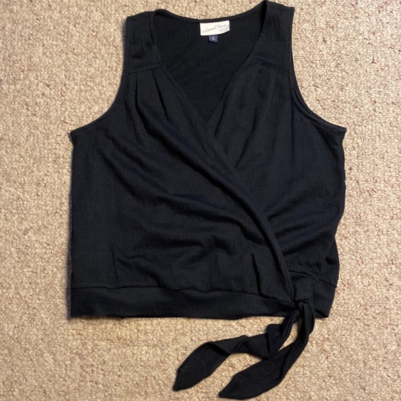 Universal Thread | Tops | Universal Thread Wrap Top | Poshmark
